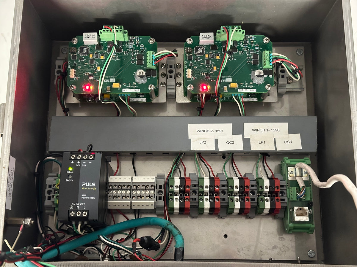 3PS Inc SD50-NEA12101-00 SD50 Display Controller Enclosure w/ Power Co ...