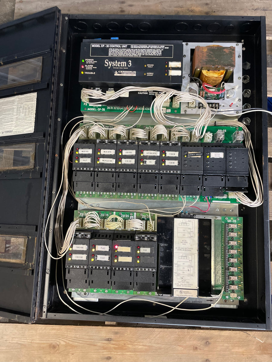 Siemens Cerberus Pyrotronics System 3 Universal Alarm Control Panel (U ...