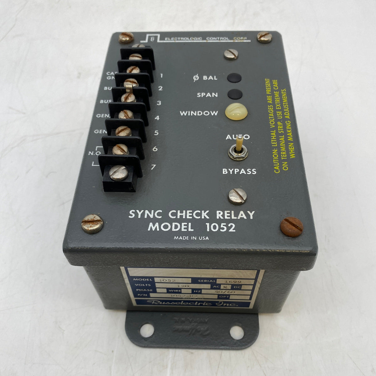 Russelectric Inc. 1052-U2 Model 1052 Sync Check Relay, 120VAC (Used ...