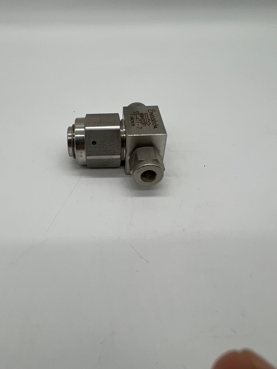 Swagelok SS-4TF-7 SS Tee-Type Particulate Filter, 1/4" Tube Fitting, 7 ...