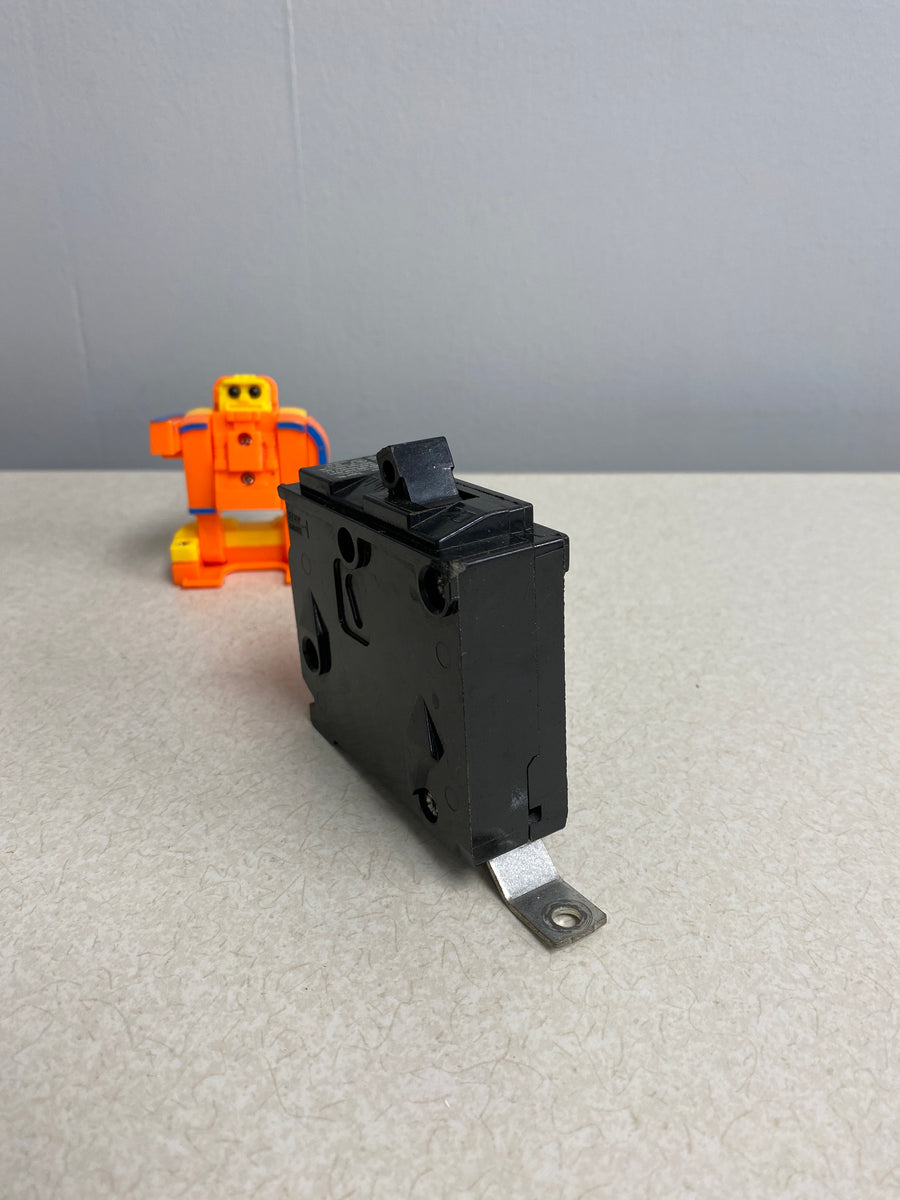 Siemens Type BL Model B115 15A Circuit breaker, *Lot of (21) Breakers ...