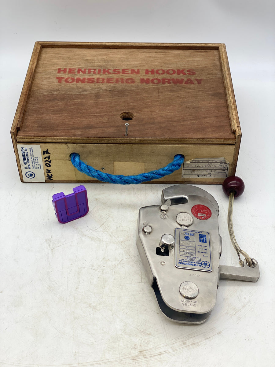 Henriksen HCH-1.5 Crane Hook, 1.5 Ton (Open Box) – Gulf Asset Recovery