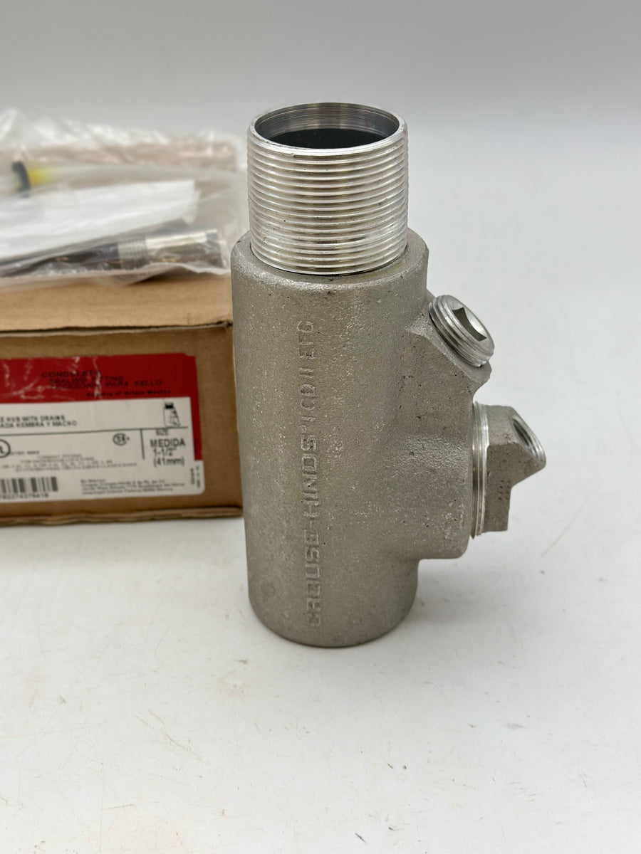 Eaton Crouse-Hinds EYD56-SA Condulet Sealing Fitting, 1-1/2" (New ...