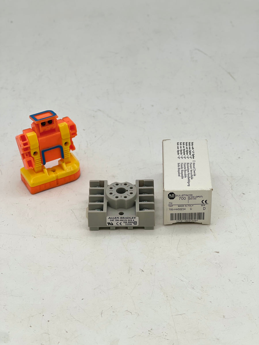 Allen-Bradley 700-HA32Z24 Relay 24VDC 10A w/ 700-HN125 Relay Base *Lot ...