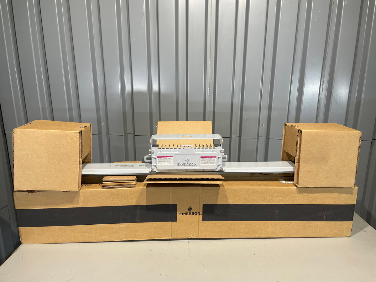 Emerson RMA42CPLBUNGT2 Rigmaster Linear LED Fixture 4ft (New-For Parts ...