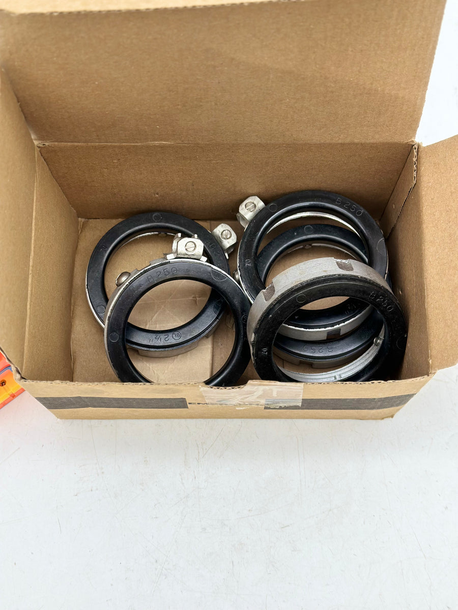 O-Z/Gedney ABLG-2604 Insul. Grounding Bushing, 2-1/2” *Box of (5)* (Ne ...